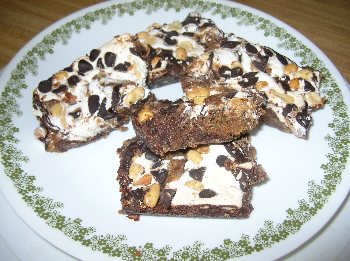 Chocolate-peanut Butter Mallow Bars - BigOven