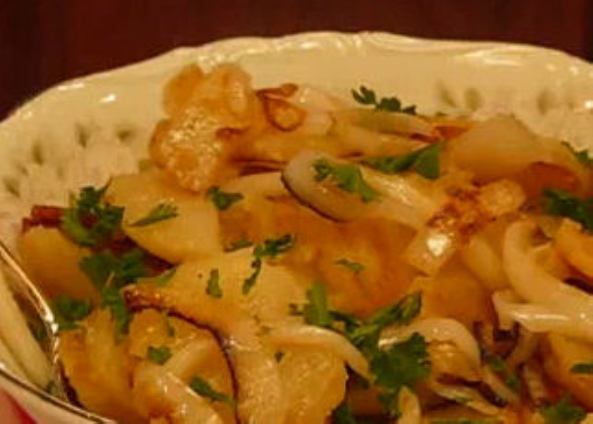 Down-home Country Fried Potatoes with Onions - BigOven