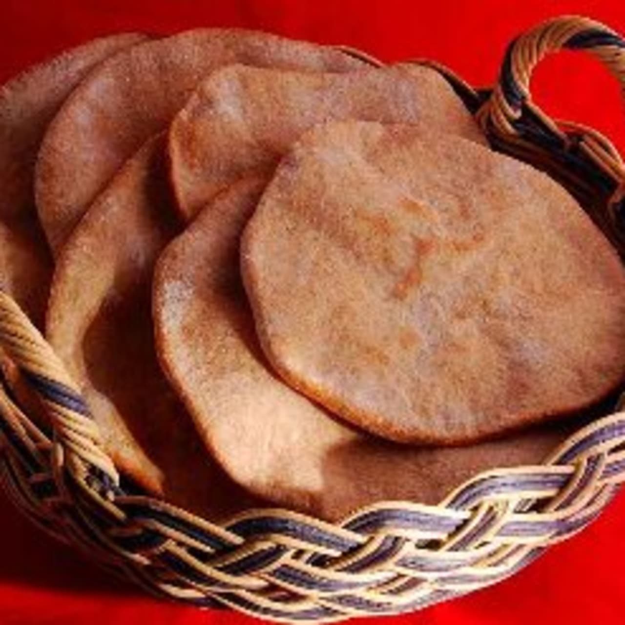 Arabic Bread, Pita (Khubz 'Arabee)