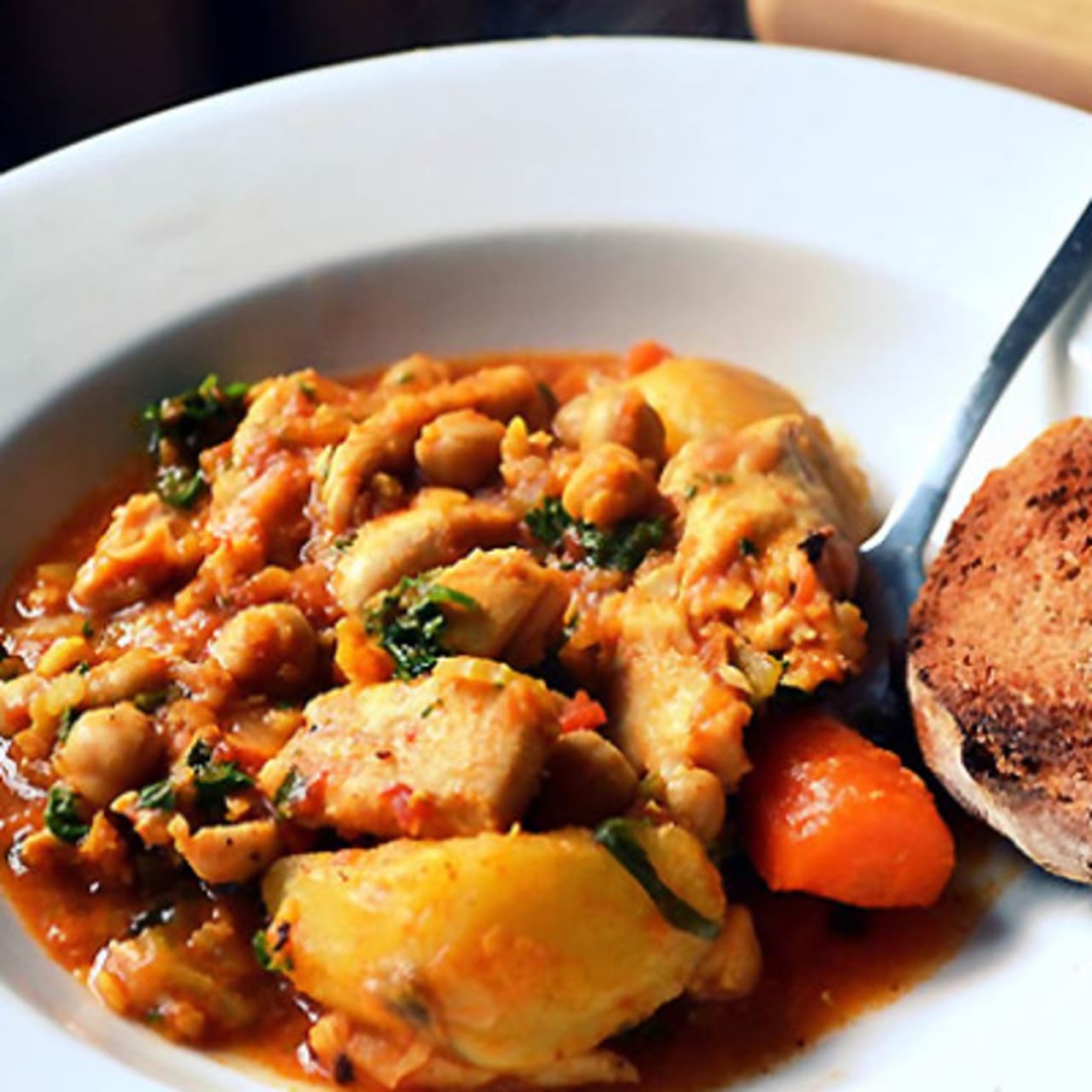 Cape pickled fish (Kaapse kerrievis)