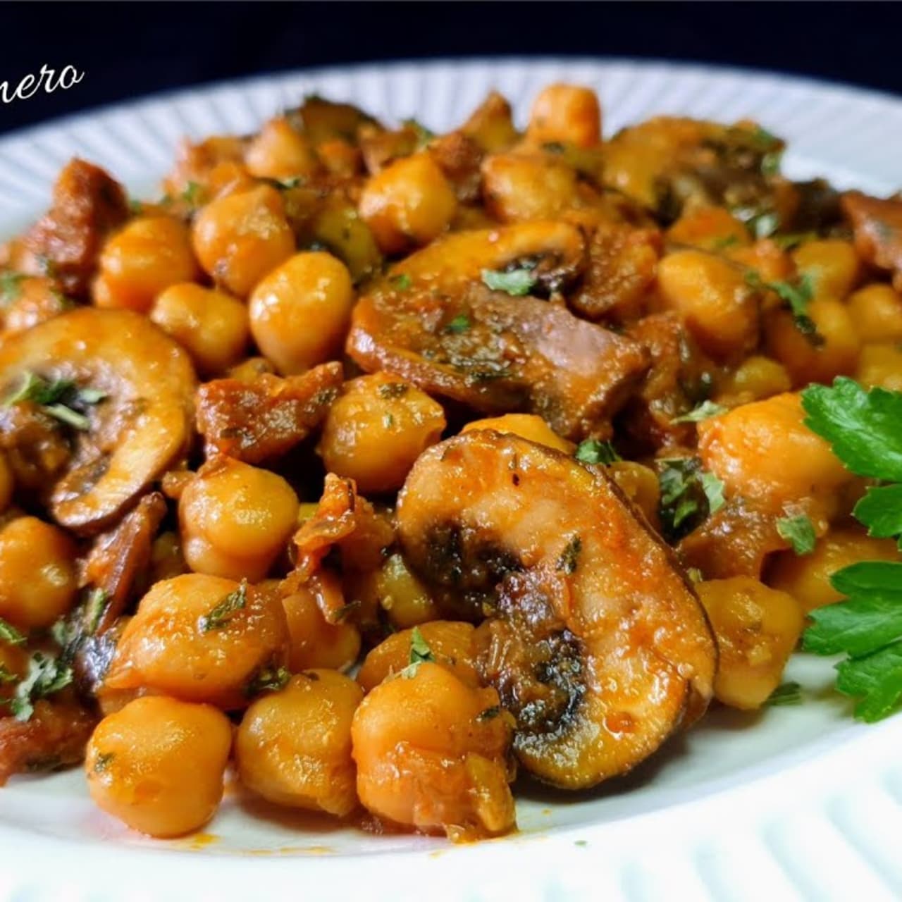 Guiso de Garbanzos con Champiñones y Chorizo Thermomix