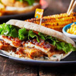 Nandos Fino Chicken Pitta