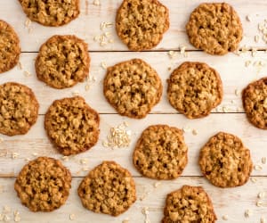 Quakers- Famous Oatmeal Cookies