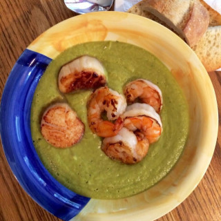 Avocado Shrimp and Scallop Stew