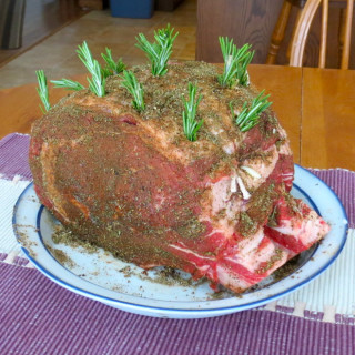 Prime Rib with Garlic and Rosemary