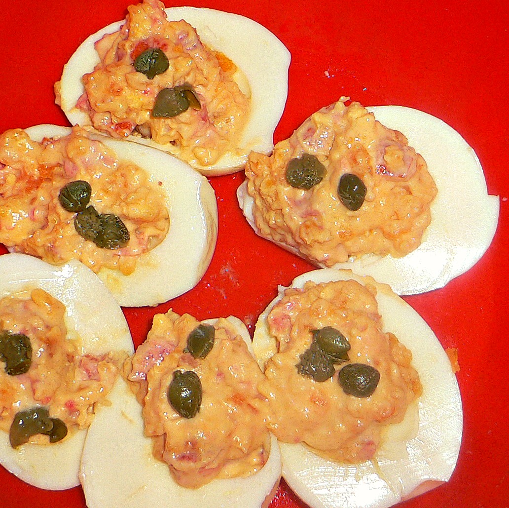 Stuffed Eggs a la Polonaise