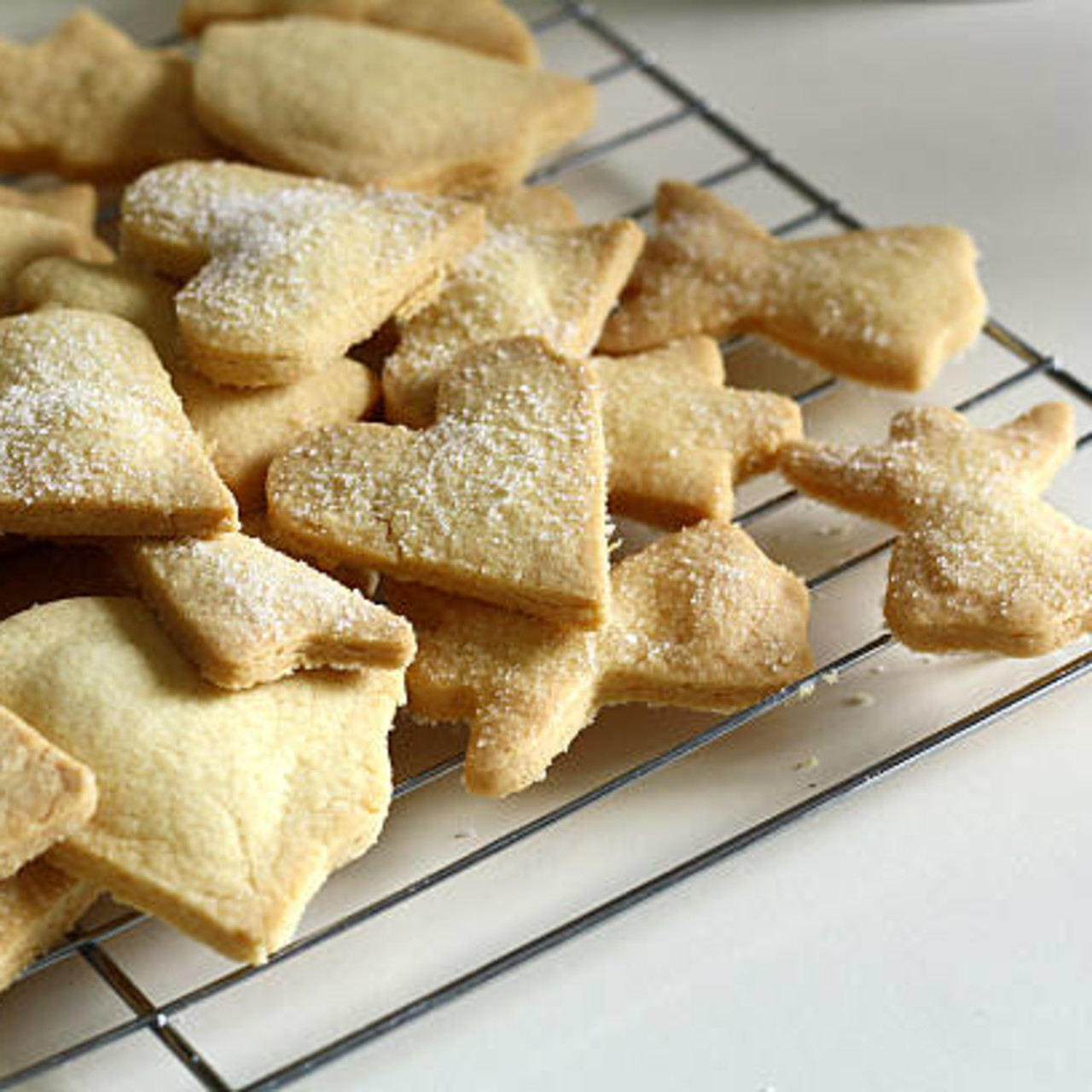 3-Ingredient Buttery Shortbread Cookies