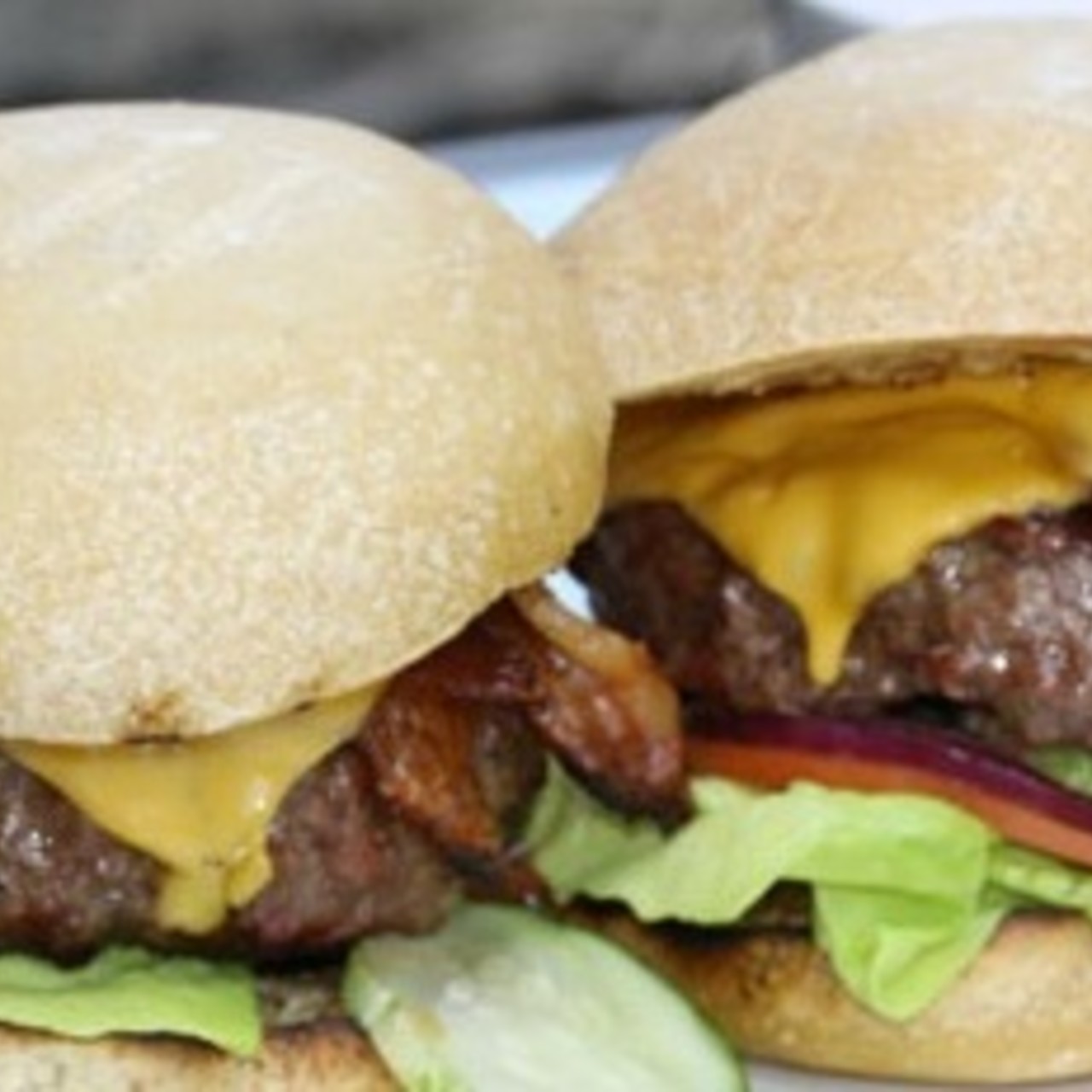 Bacon cheeseburger