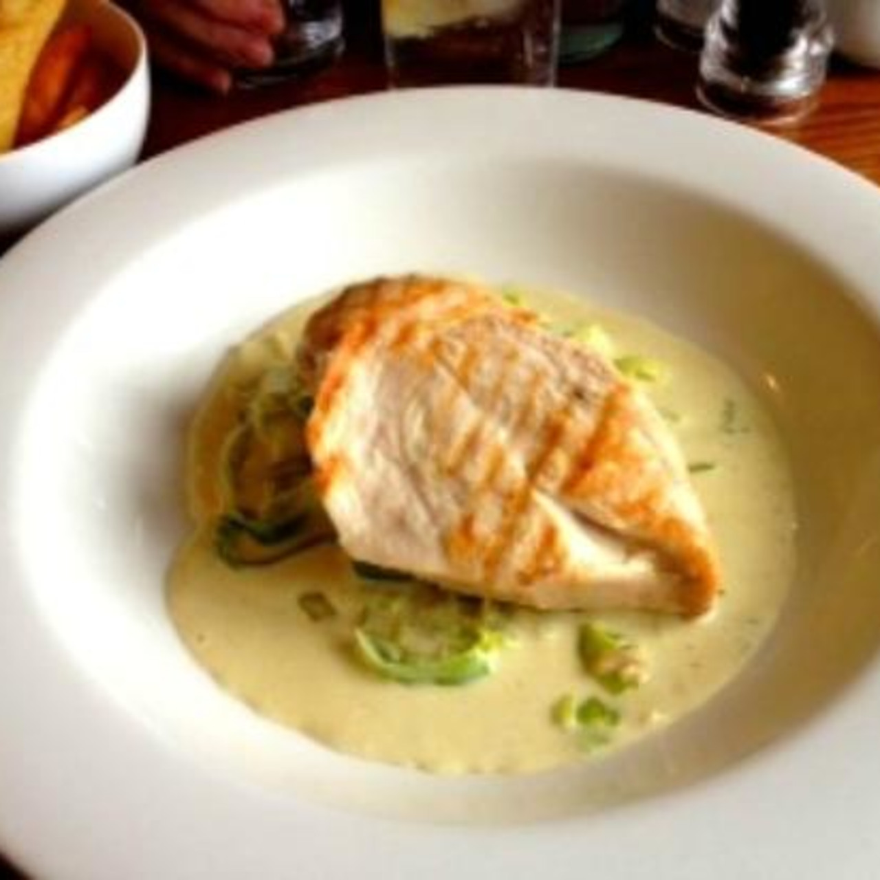 Chicken with leek and stilton