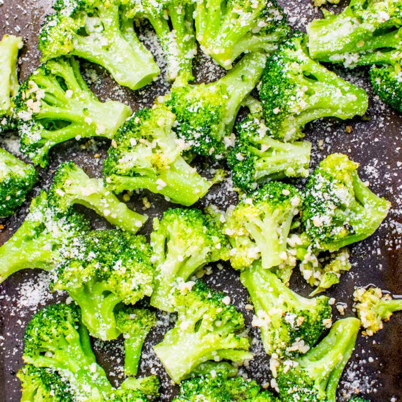 Garlic Parmesan Roasted Broccoli