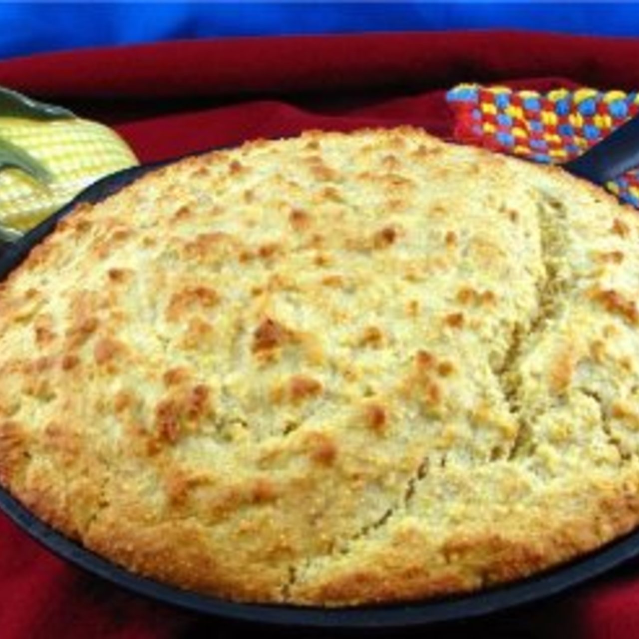 Golden Yellow Corn Bread