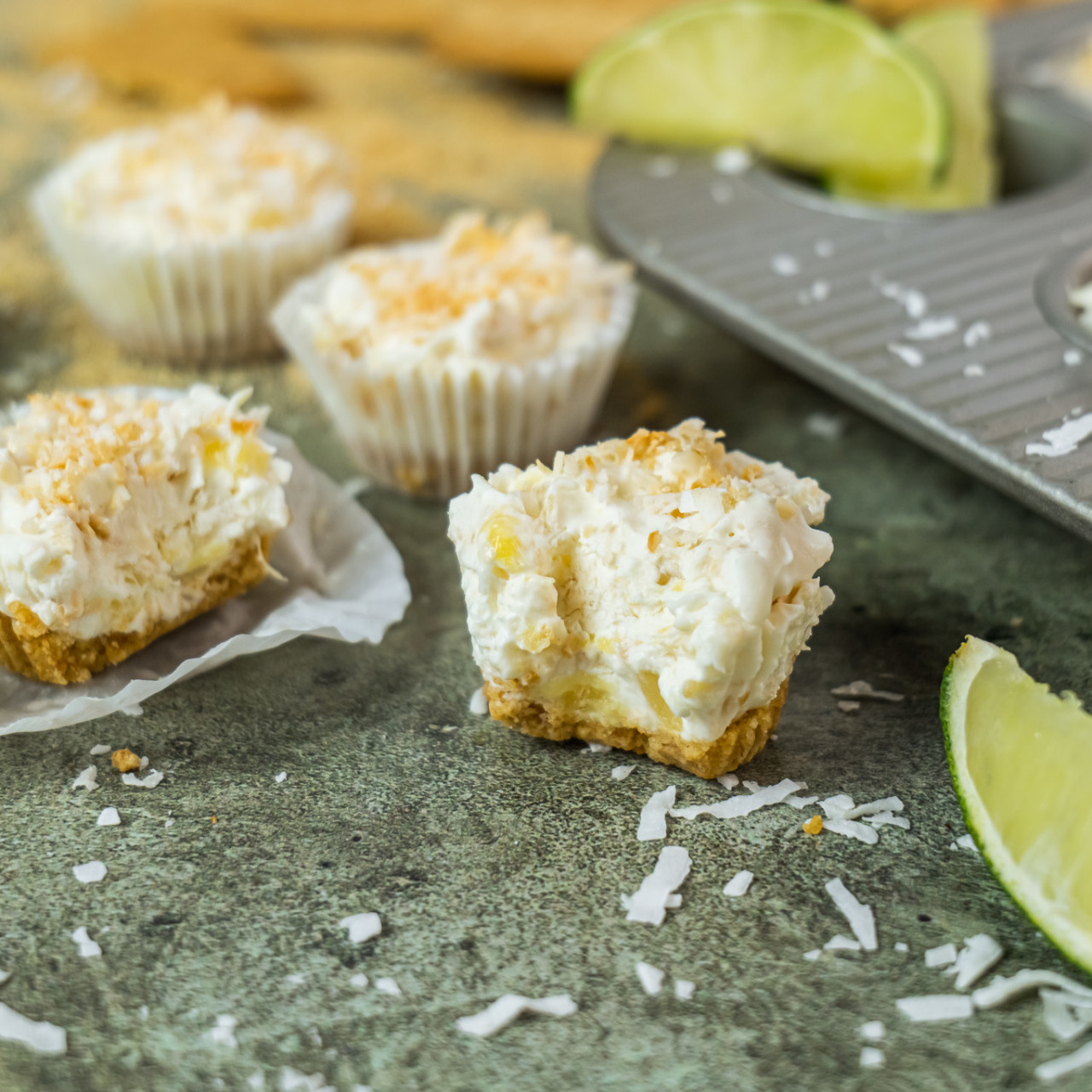 No-Bake Piña Colada Mini Pies