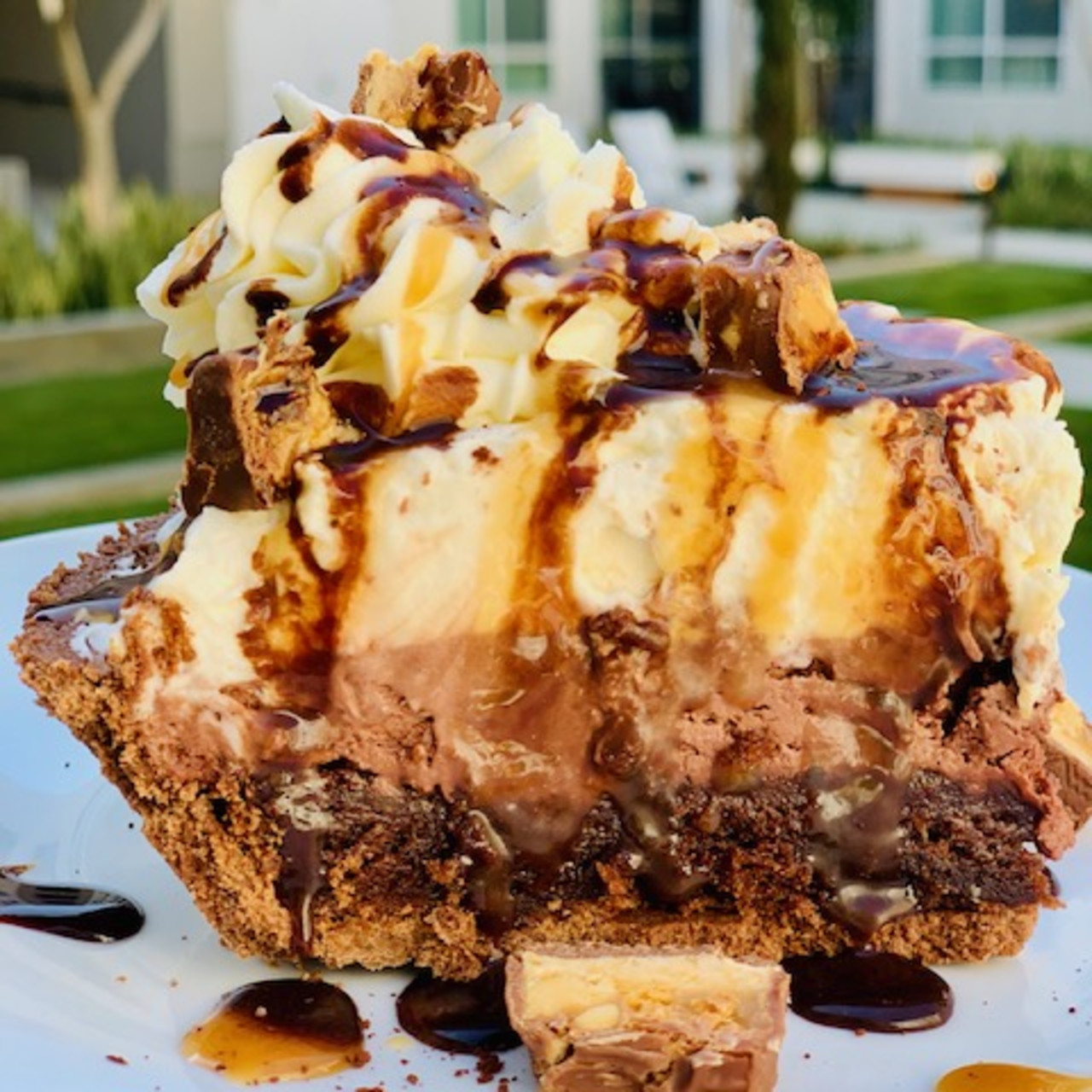 Snickers Bar Pie (NO BAKE ICEBOX PIE)