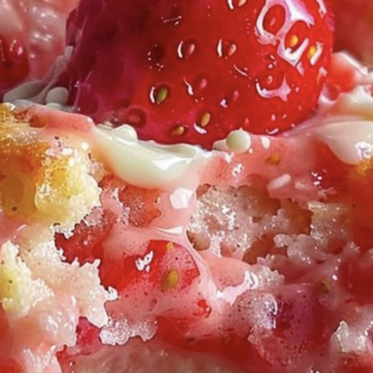 Strawberry Earthquake Cake