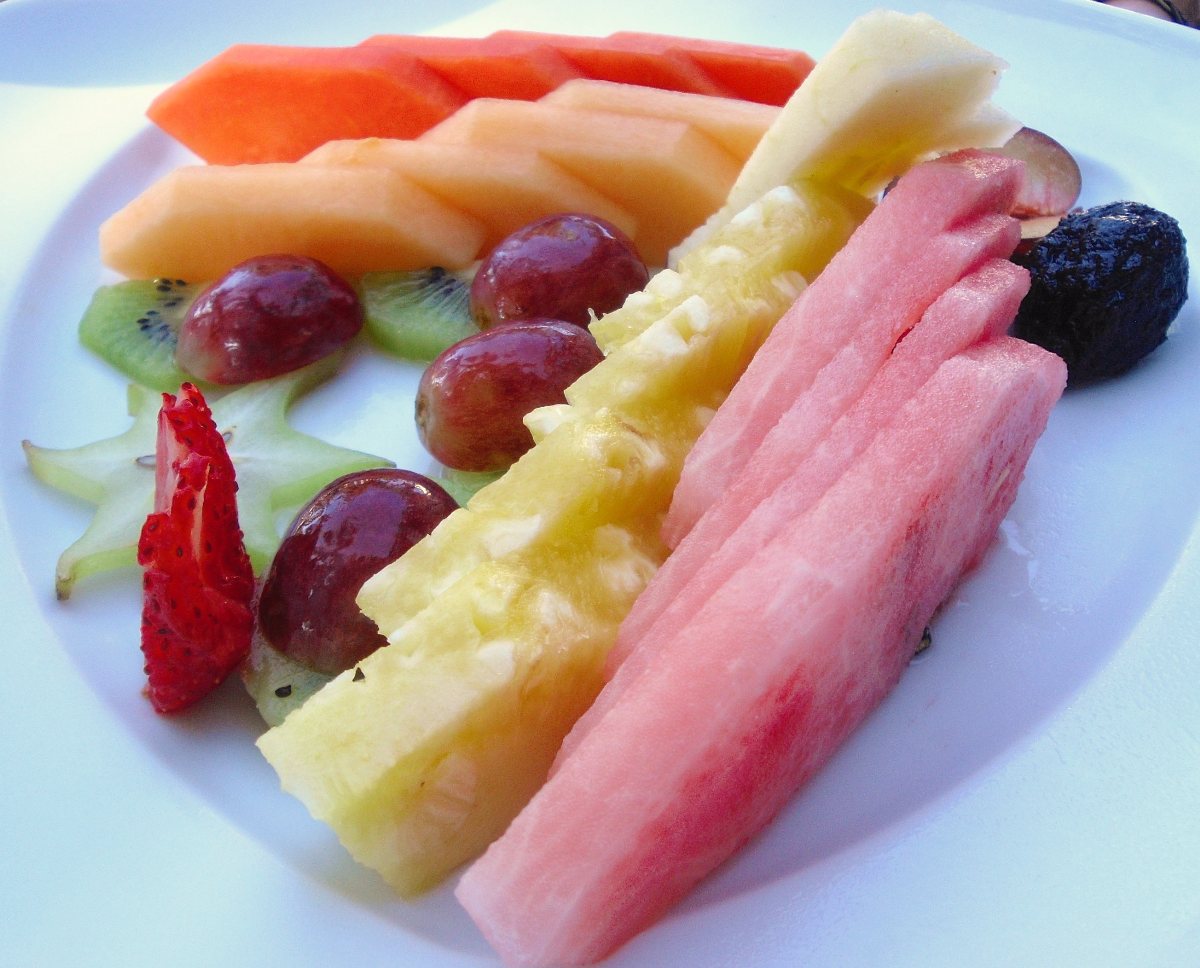 Clean-Up Fruit Plate