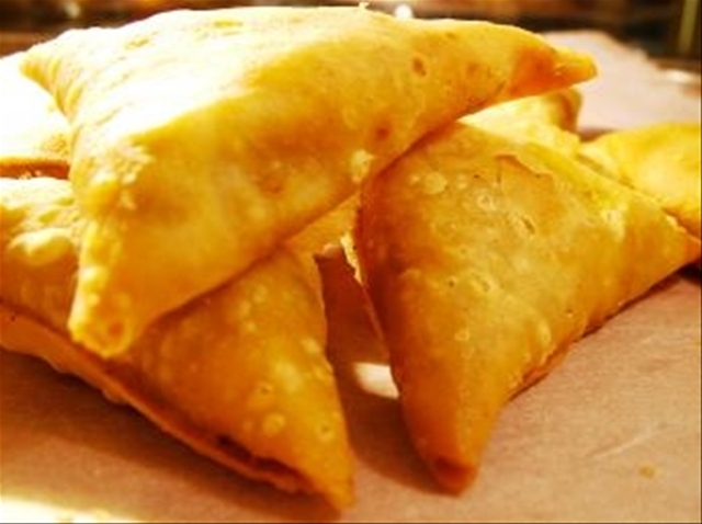 Best Vegetable Samosas