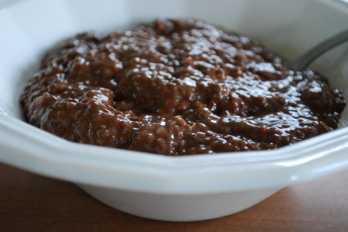 Raw Vanilla (Chocolate) Chia Pudding