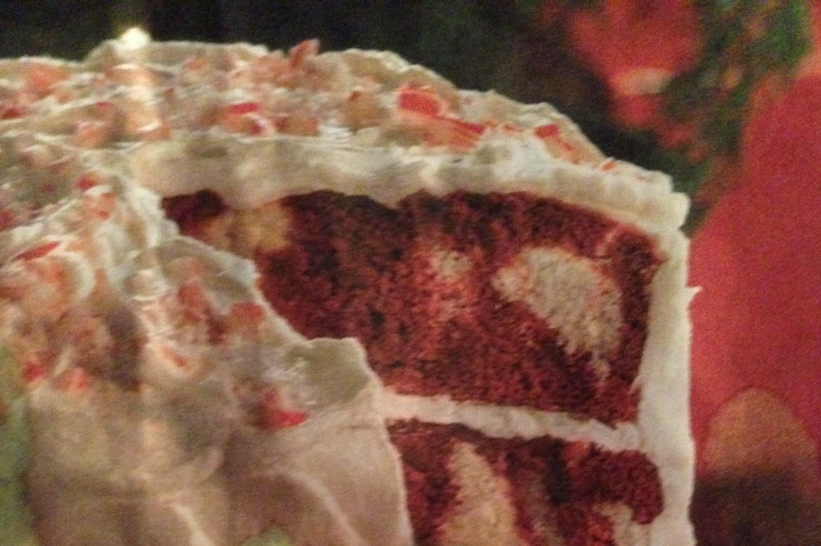 Red Velvet-Peppermint Cake