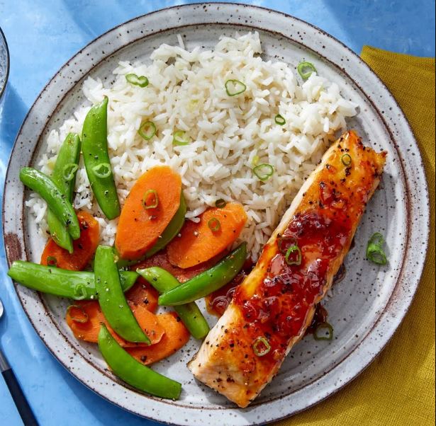 Sweet Chili Salmon with Rice and Vegetables