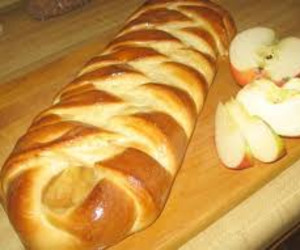 Apple Braid