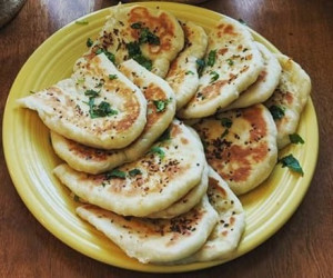 Garlic Naan