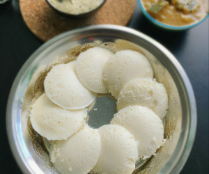 Rice Idlis