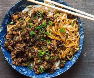 Spicy Sichuan Noodles (Dan Dan Mian)